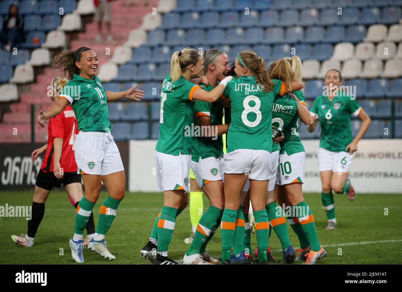 Niamh fahey georgia hi-res stock photography and images - Alamy