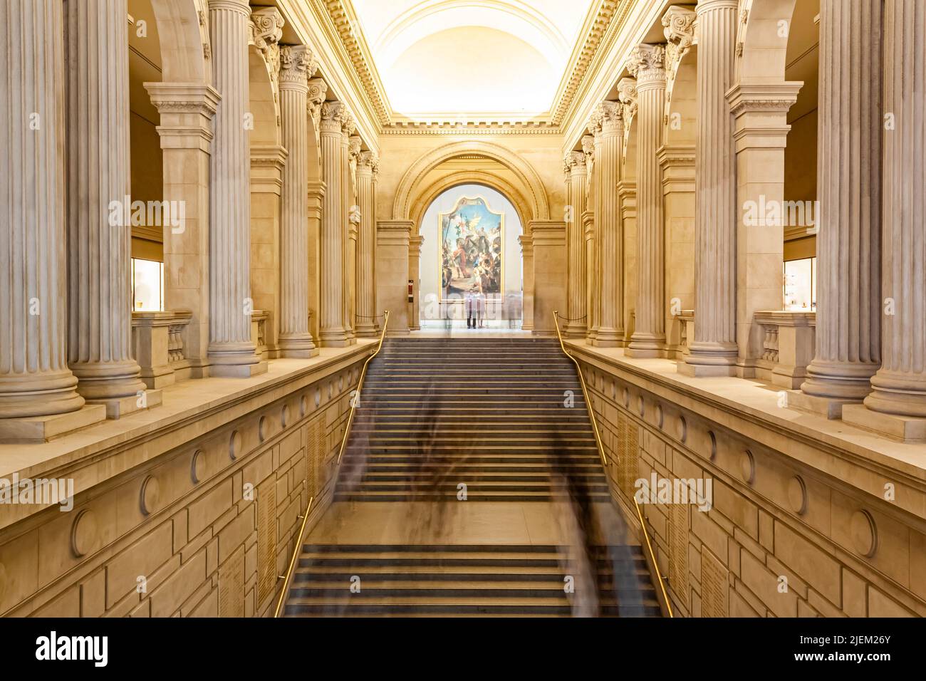 The stairs of the Metropolitan Museum of Art in New York City Stock ...