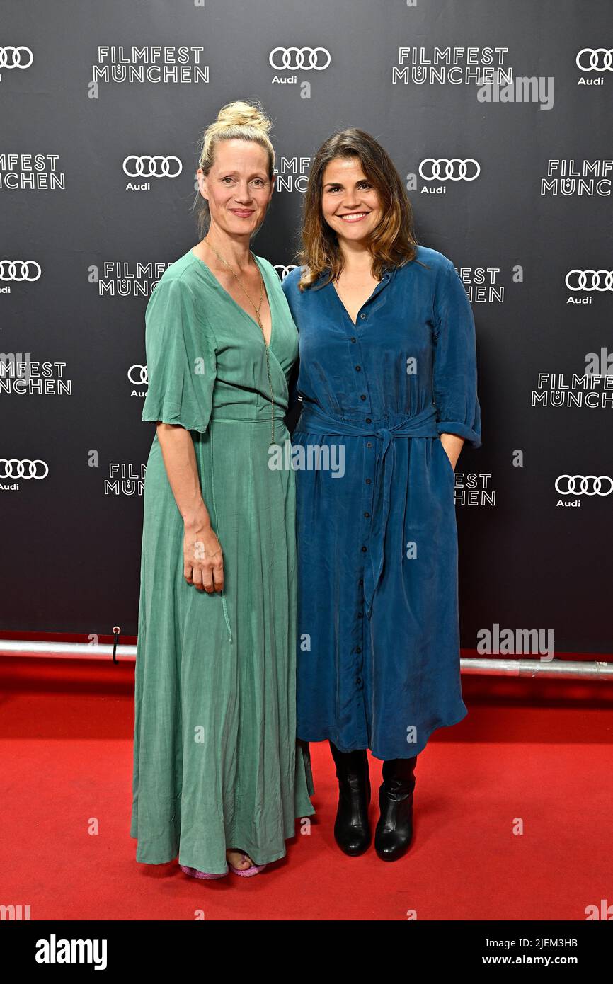 Munich, Germany. 27th June, 2022. Actresses Anna Schudt (l.) and ...