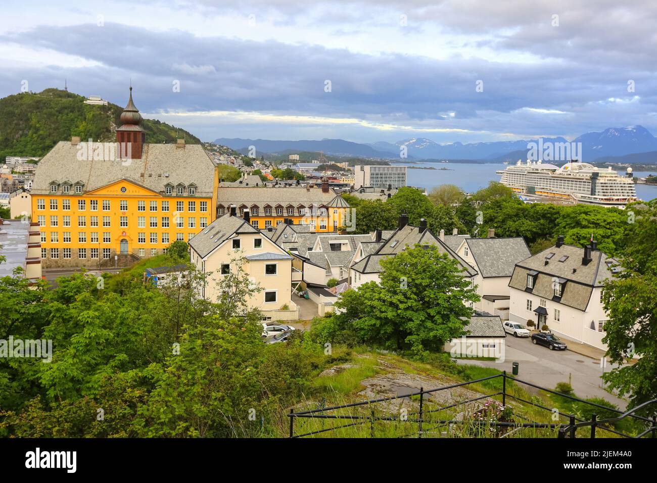 Norwegian prima hi-res stock photography and images - Alamy