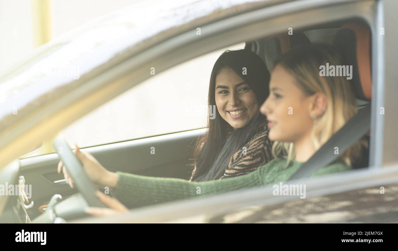 Car and girl hi-res stock photography and images - Alamy