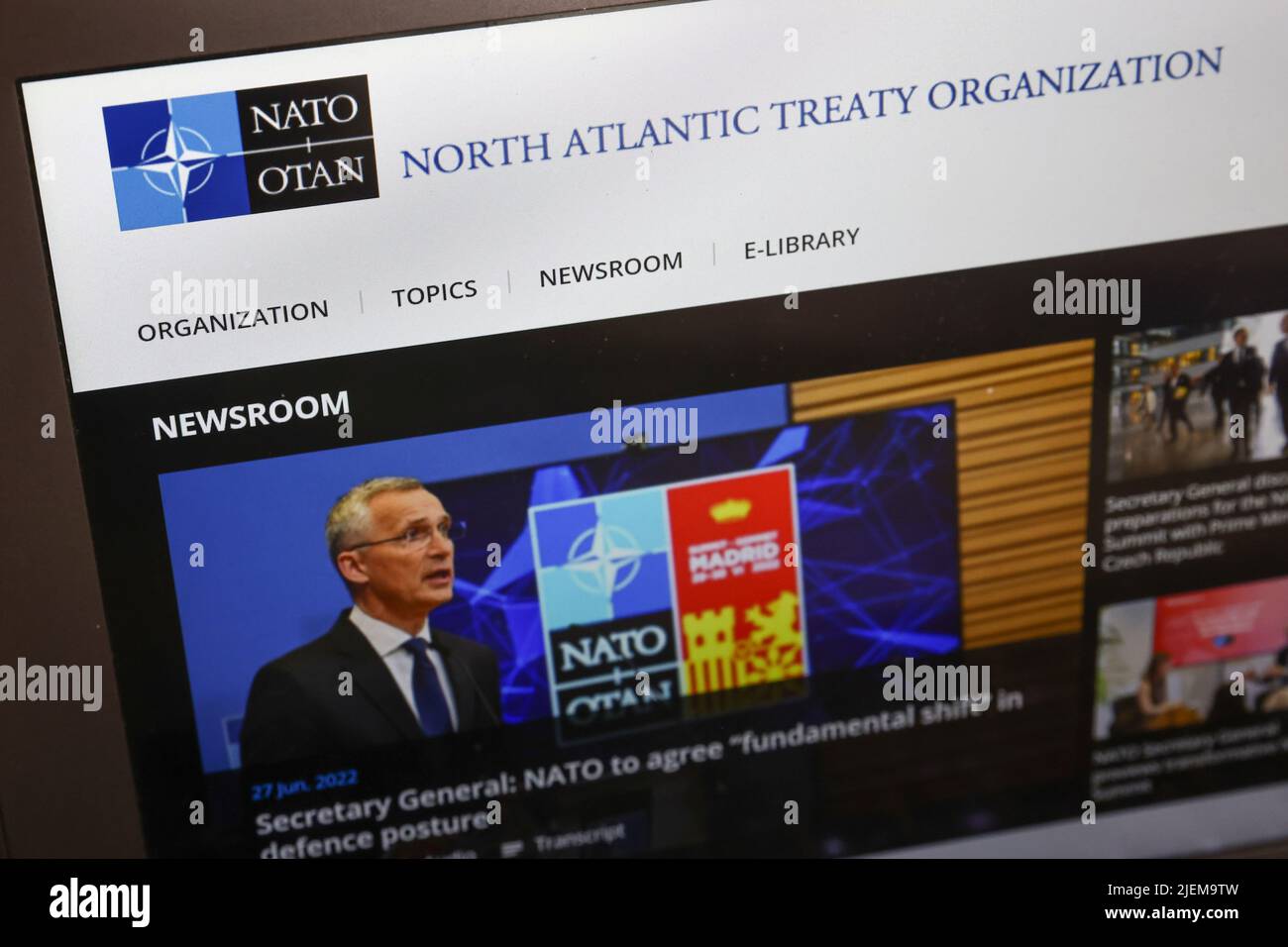 Nato madrid 2022 summit emblem hi-res stock photography and images - Alamy