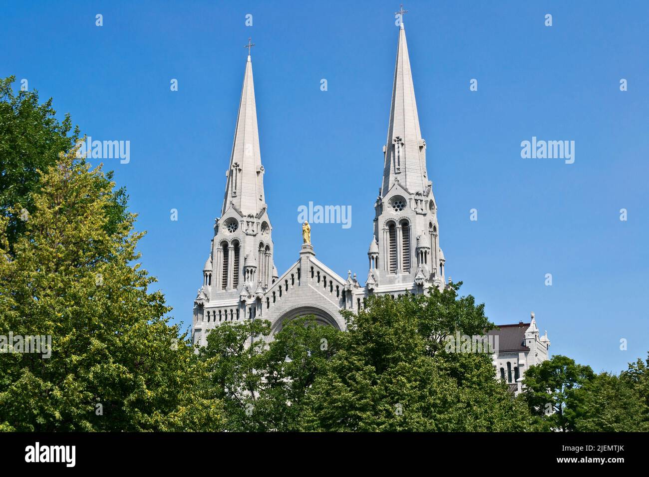 Basilica of Sainte-Anne-de-Beaupre, Quebec, Canada Stock Photo - Alamy