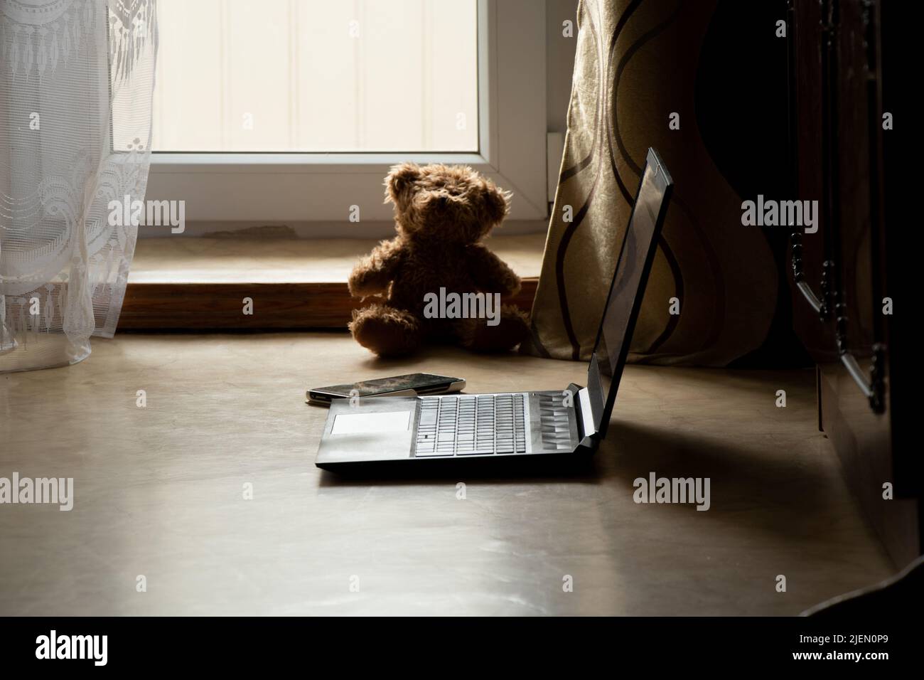 Toy keyboard hi-res stock photography and images - Alamy