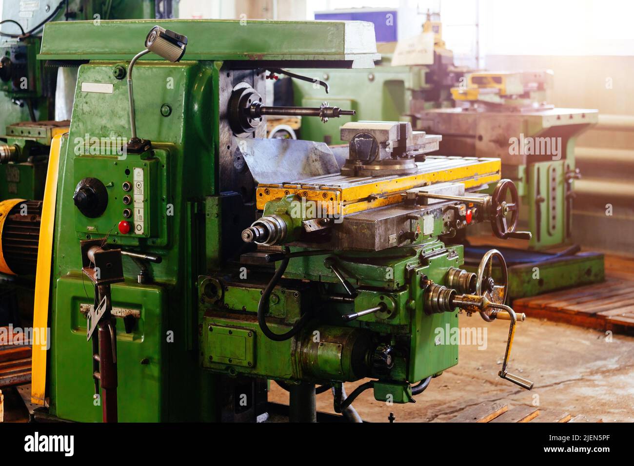 Green lathe in the metalworking workshop Stock Photo - Alamy