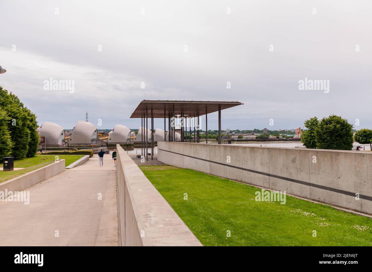 Thames Barrier Park, pavilion and Thames Barrier in the background ...