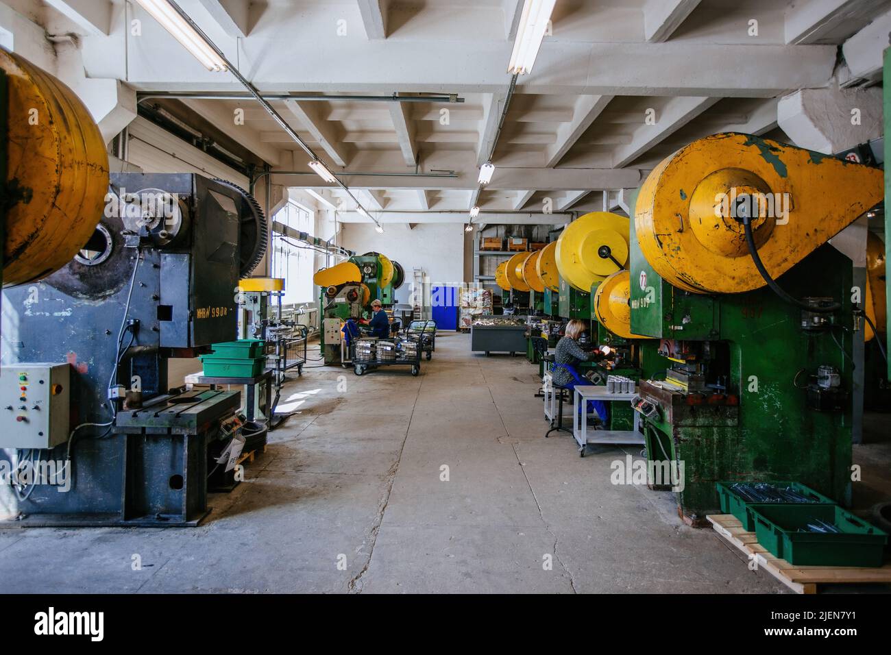 Metal press form stamping machine Stock Photo - Alamy