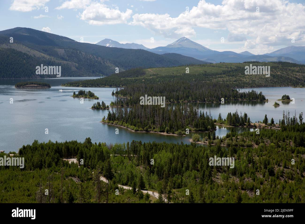 Lake Dillon in Colorado during summer Stock Photo - Alamy