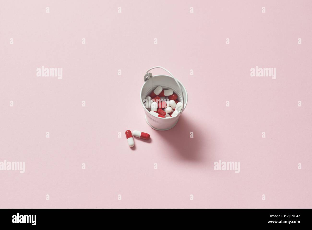 Pharmaceutical capsules in the bucket Stock Photo - Alamy