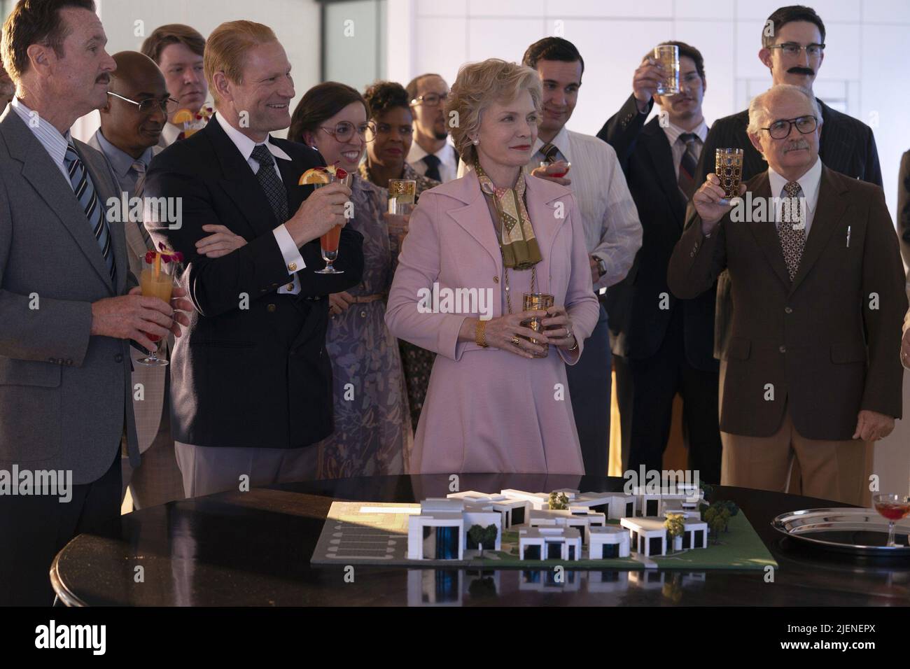 THE FIRST LADY, Aaron Eckhart as Gerald Ford (2nd from left), Michelle ...