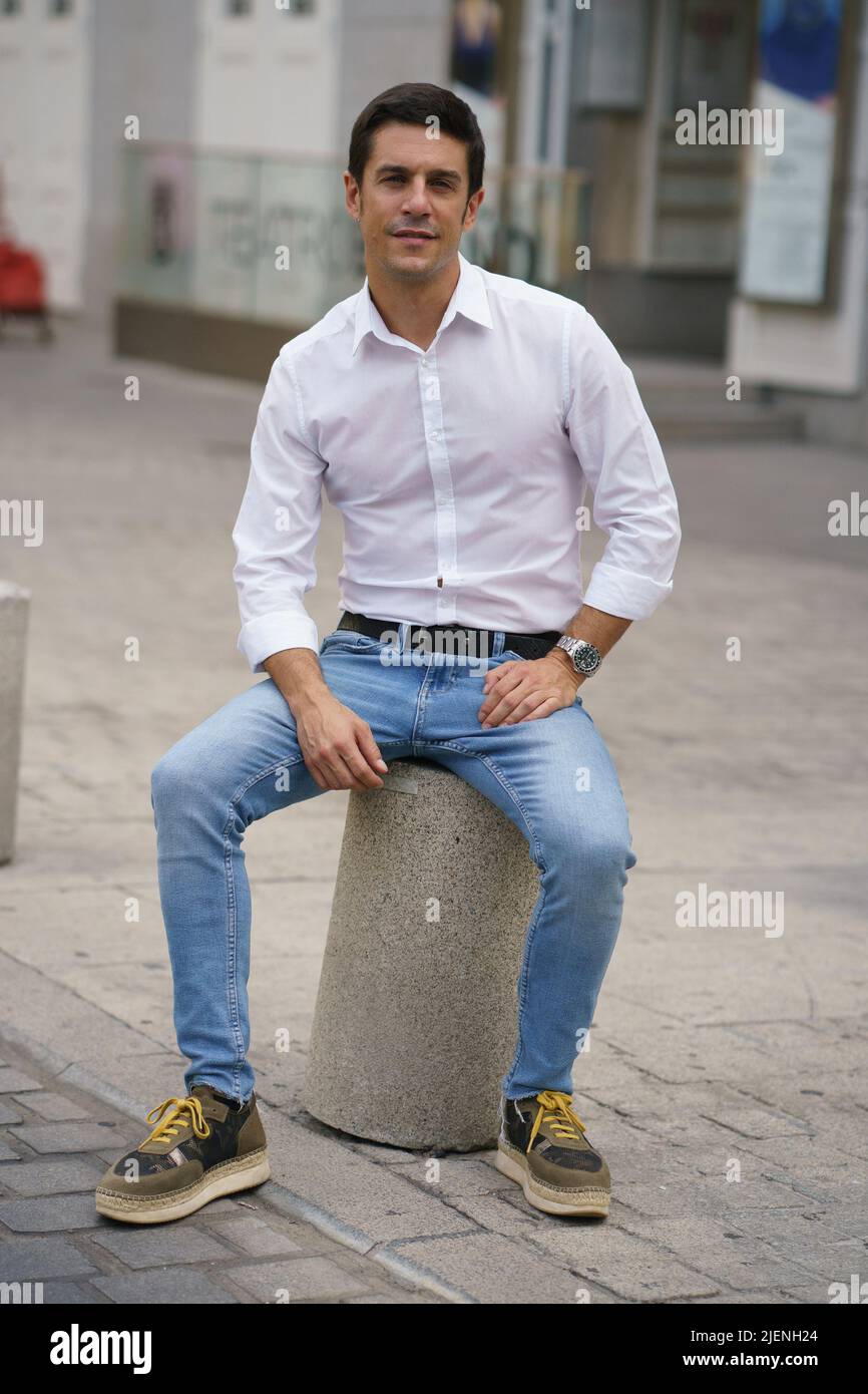 Actor alejo sauras poses during the portrait session in madrid hi-res ...