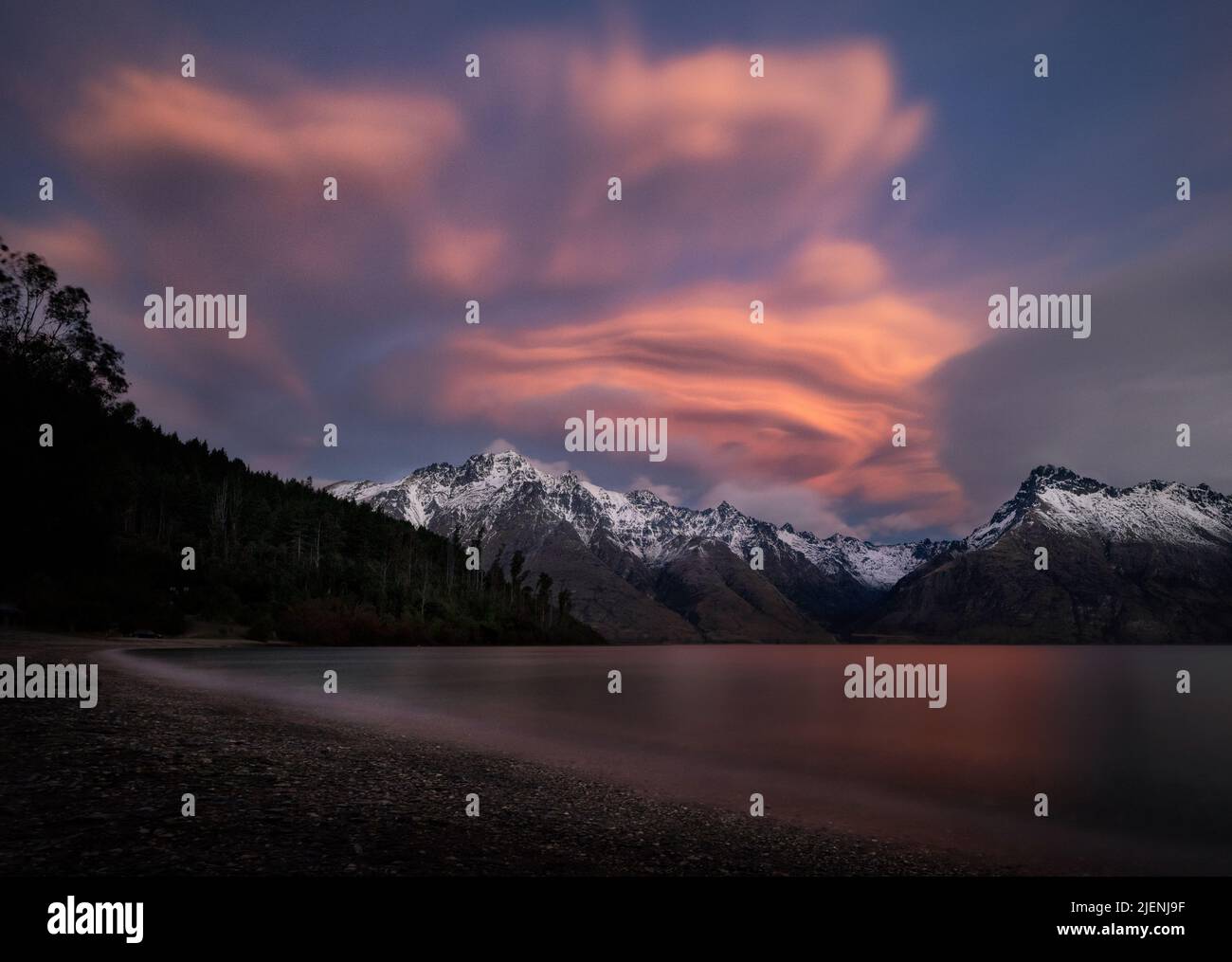 Cecil peak new zealand hi-res stock photography and images - Alamy