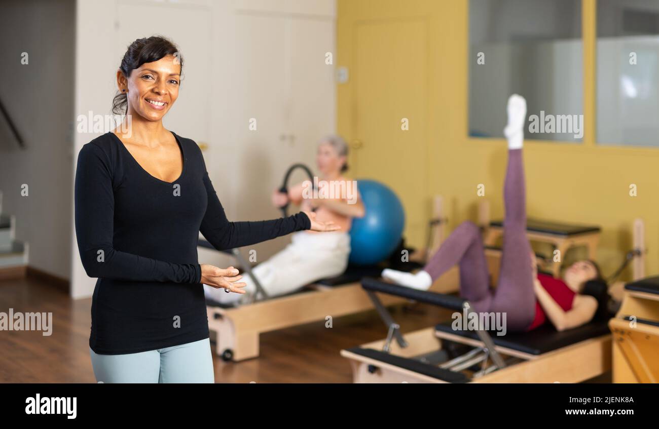 Fitness pilates reformer happy hi-res stock photography and images - Alamy