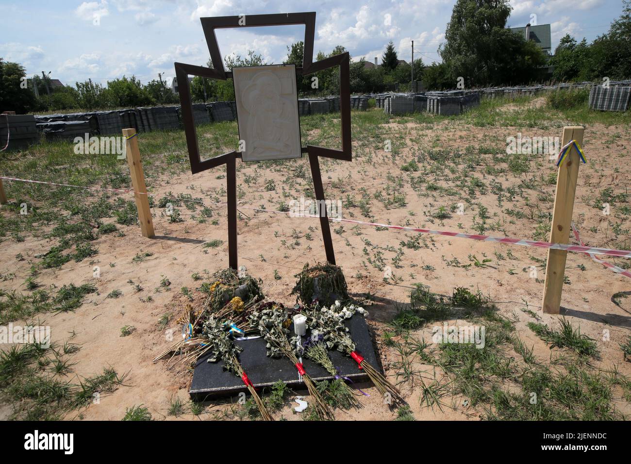 Bucha mass grave church hi-res stock photography and images - Alamy