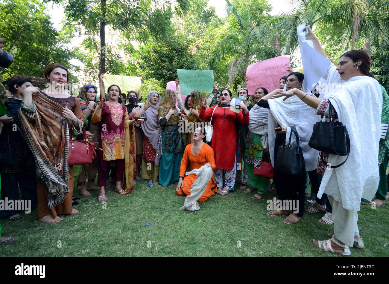 Stage peshawar hi-res stock photography and images - Alamy