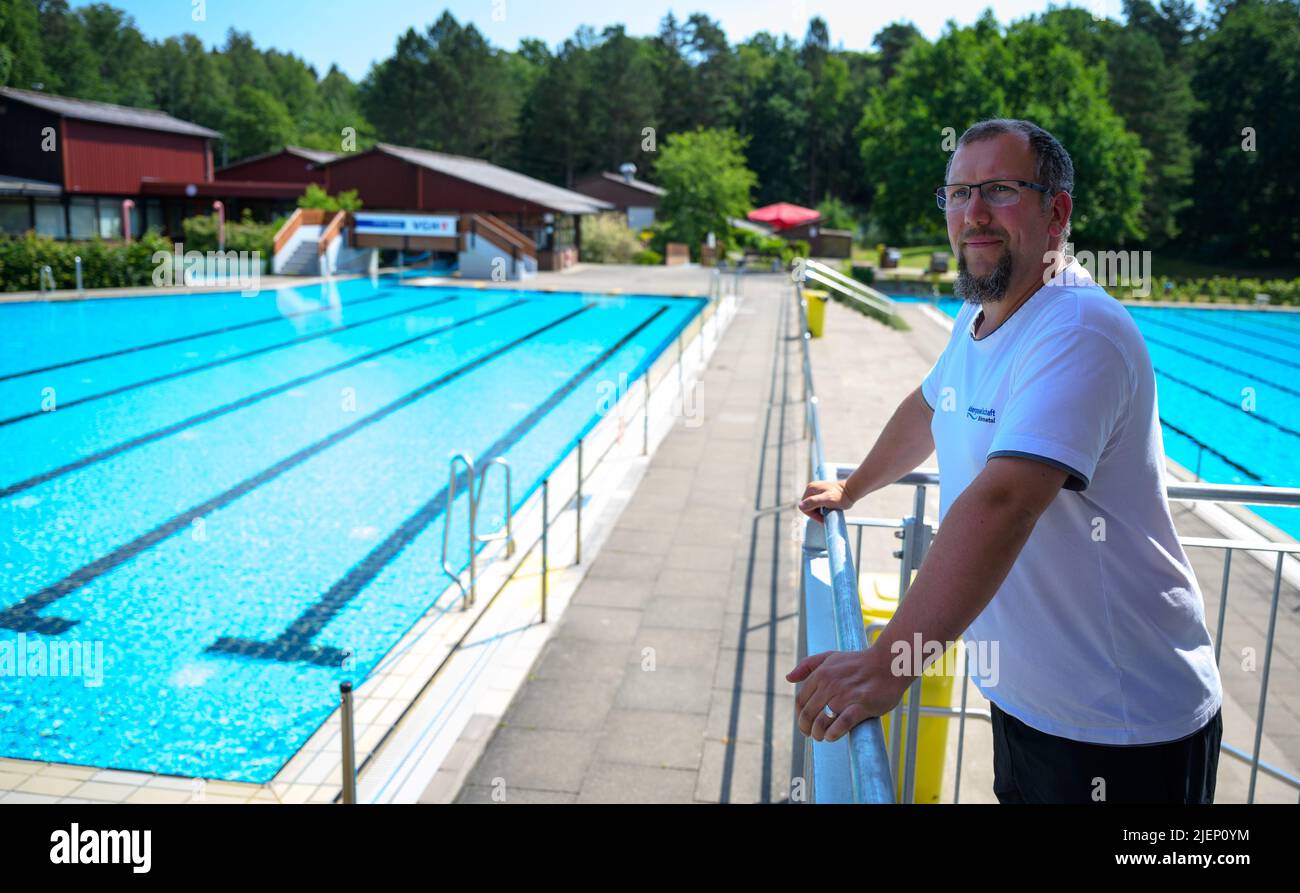 Walsrode, Germany. 24th June, 2022. Florian Herbst, a pool attendant ...