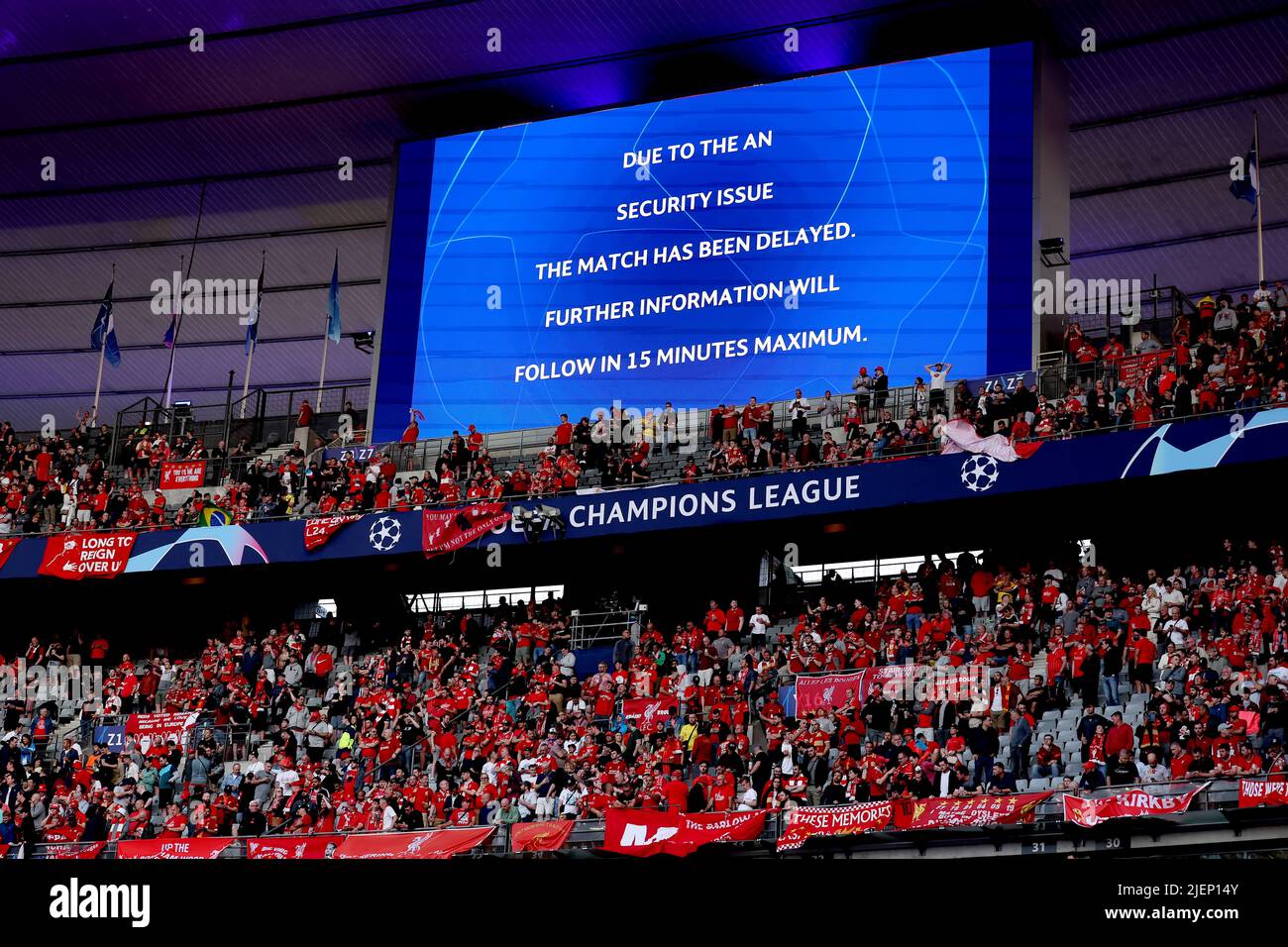 2022 champions league final fans hi-res stock photography and images ...