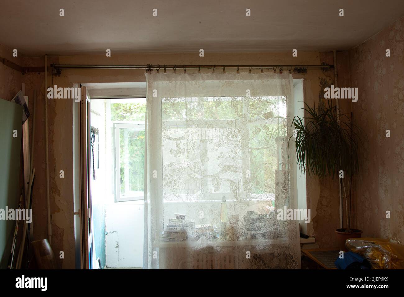 Soviet wallpaper hi-res stock photography and images - Alamy