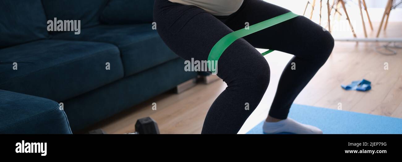 Elastic legs hi-res stock photography and images - Alamy