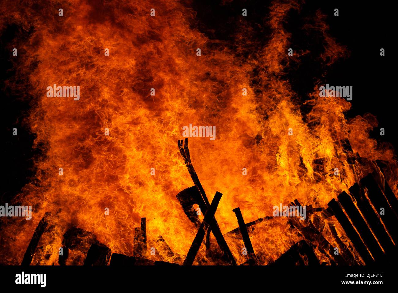 Fire flames background. Red hot flames of fire Stock Photo - Alamy