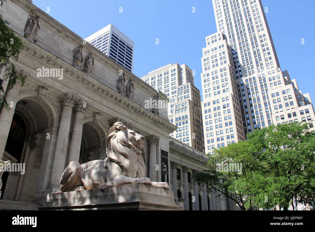 Lion sculpture, at the steps of New York Public Library - Stephen A ...