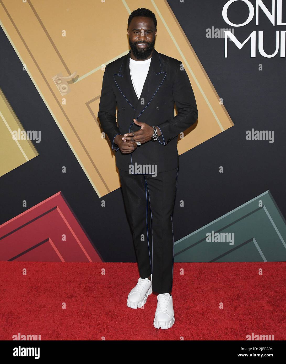 Terrence Terrell arrives at the ONLY MURDERS IN THE BUILDING Season 2 ...