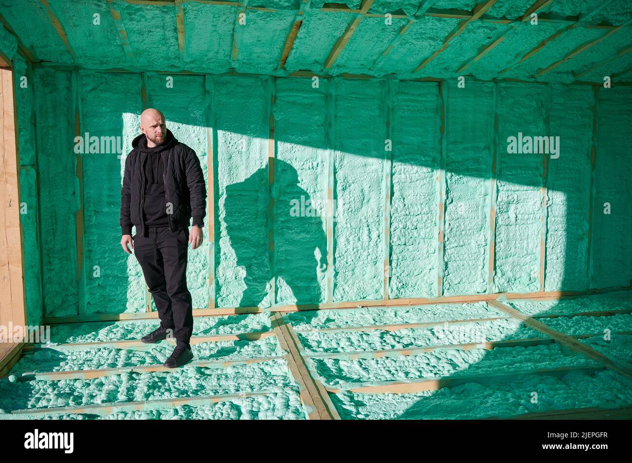 Wooden frame walls insulated hi-res stock photography and images - Alamy