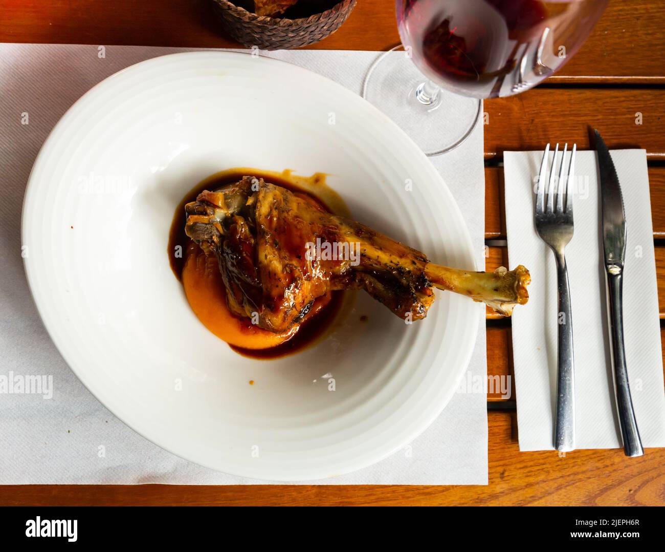 Appetizing roasted mutton on bone Stock Photo - Alamy