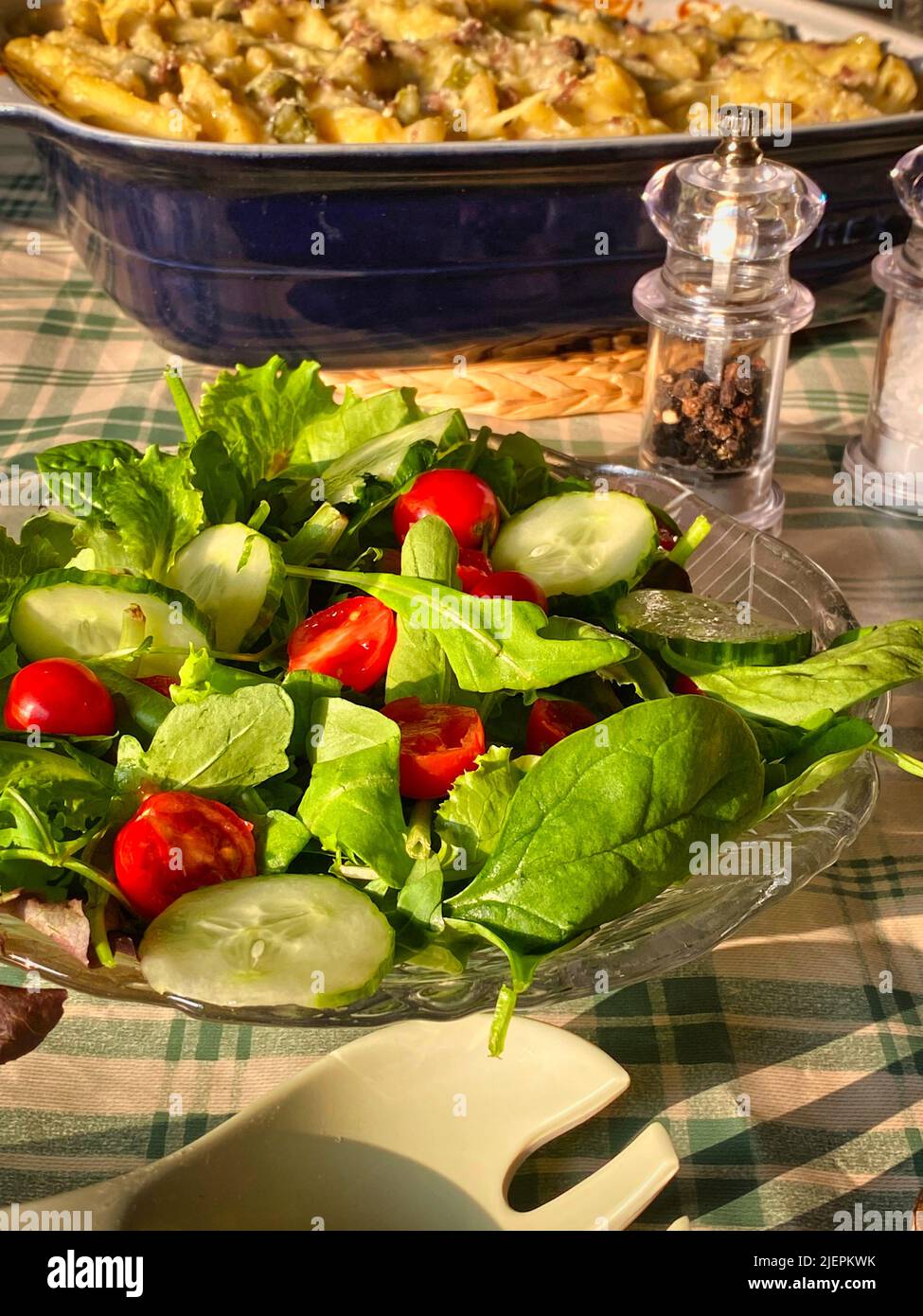 Lunch meal table natural hi-res stock photography and images - Alamy
