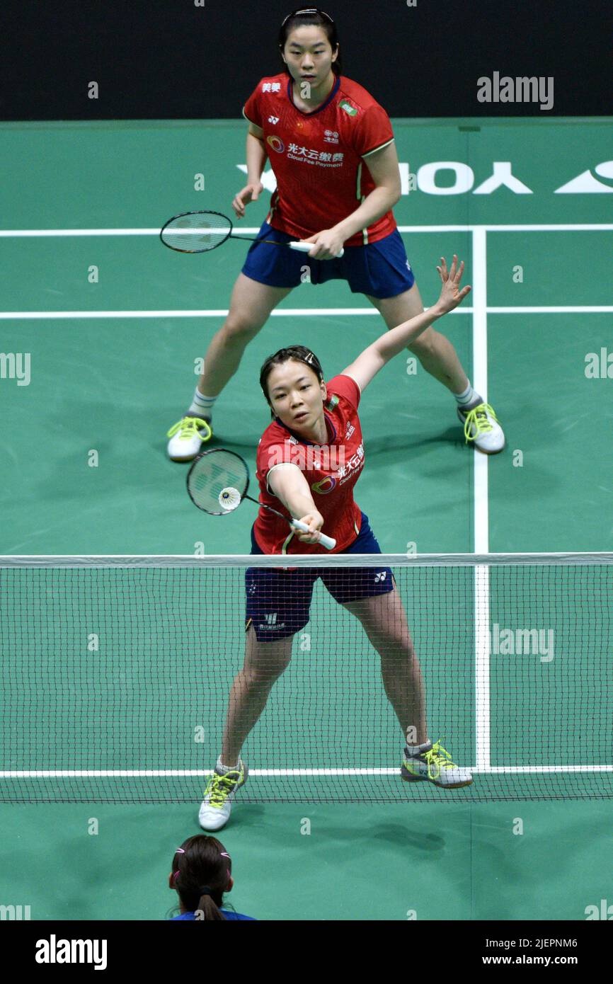 Kuala Lumpur, Malaysia. 28th June, 2022. China's Chen Qingchen (below ...