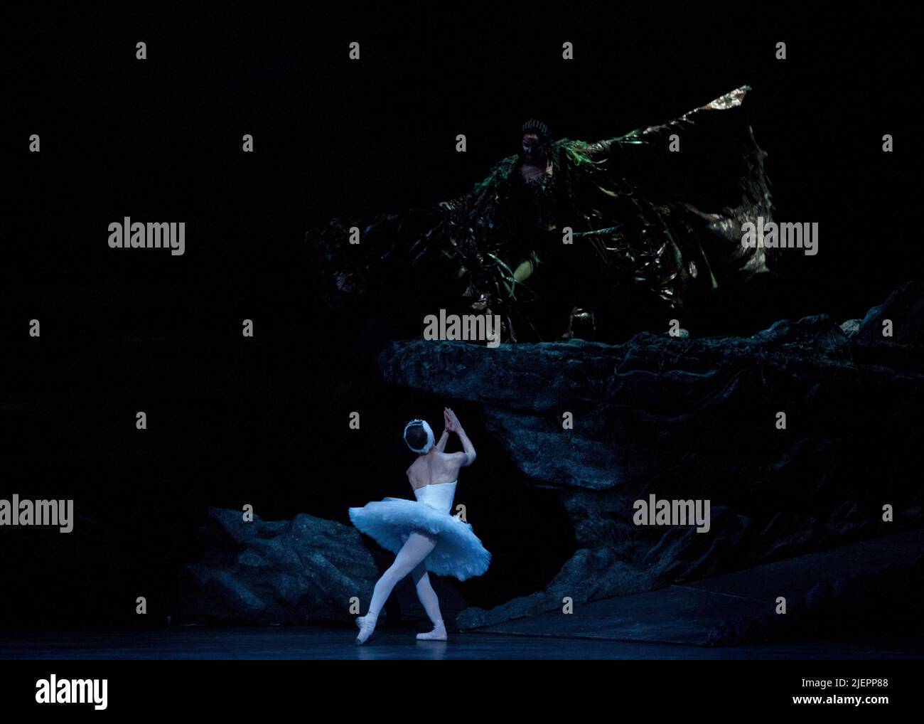 English National Ballet Swan Lake 2015 Stock Photo - Alamy