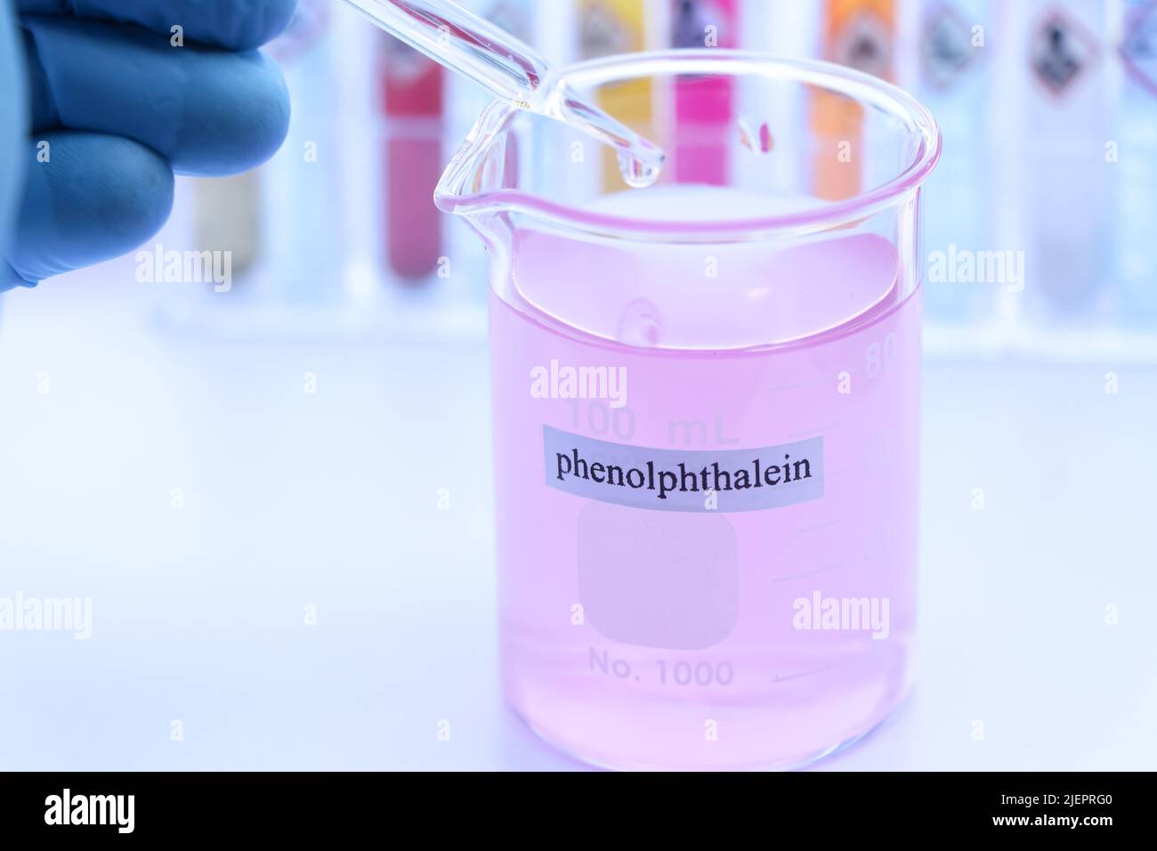 Phenolphthalein indicator hi-res stock photography and images - Alamy