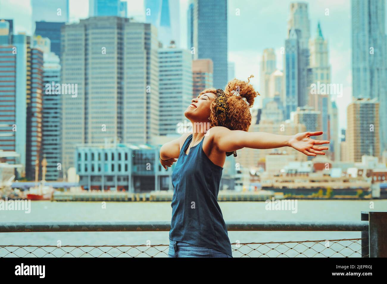 Open skyline hi-res stock photography and images - Alamy