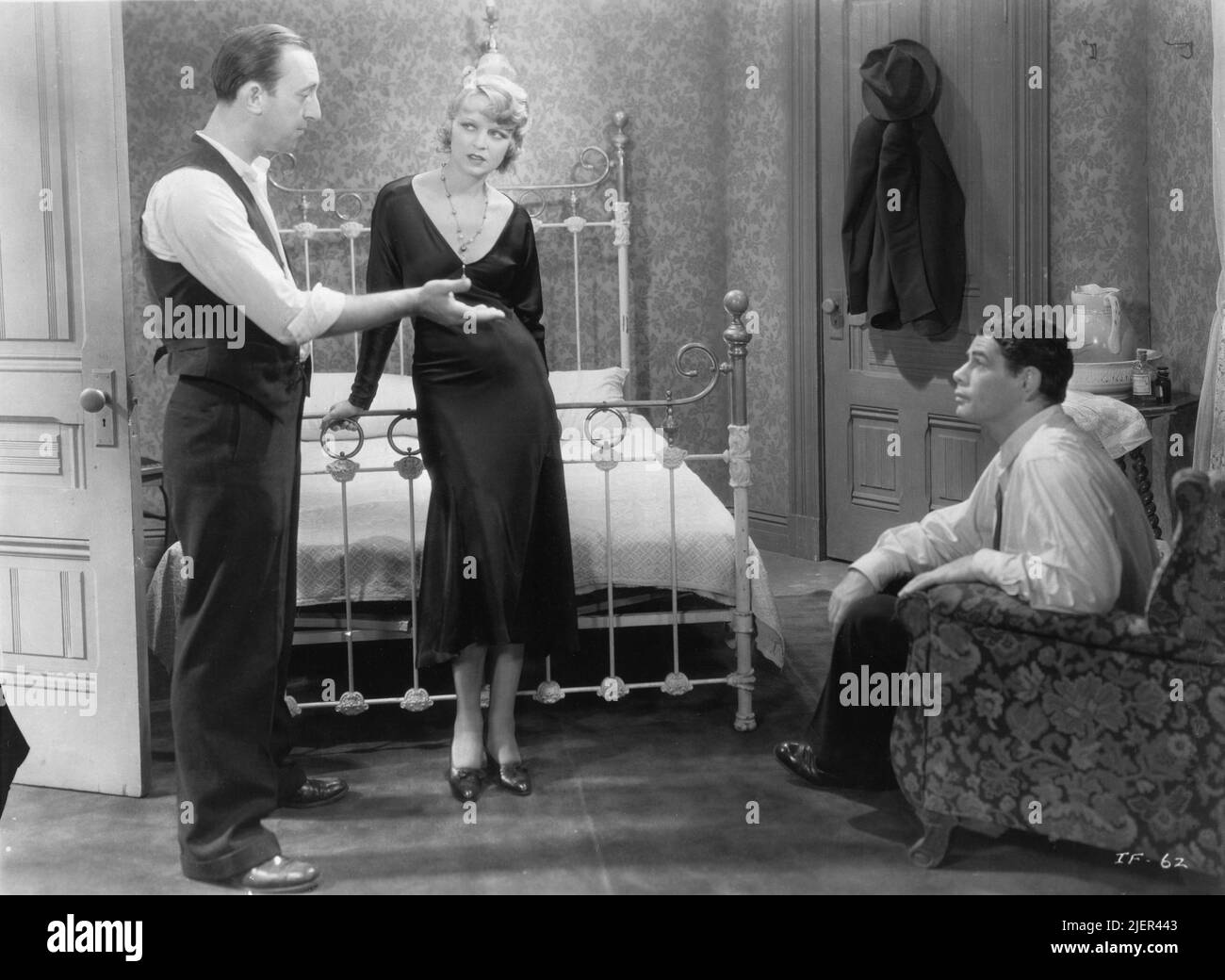 ALLEN JENKINS NOEL FRANCIS and PAUL MUNI in I AM A FUGITIVE FROM A ...