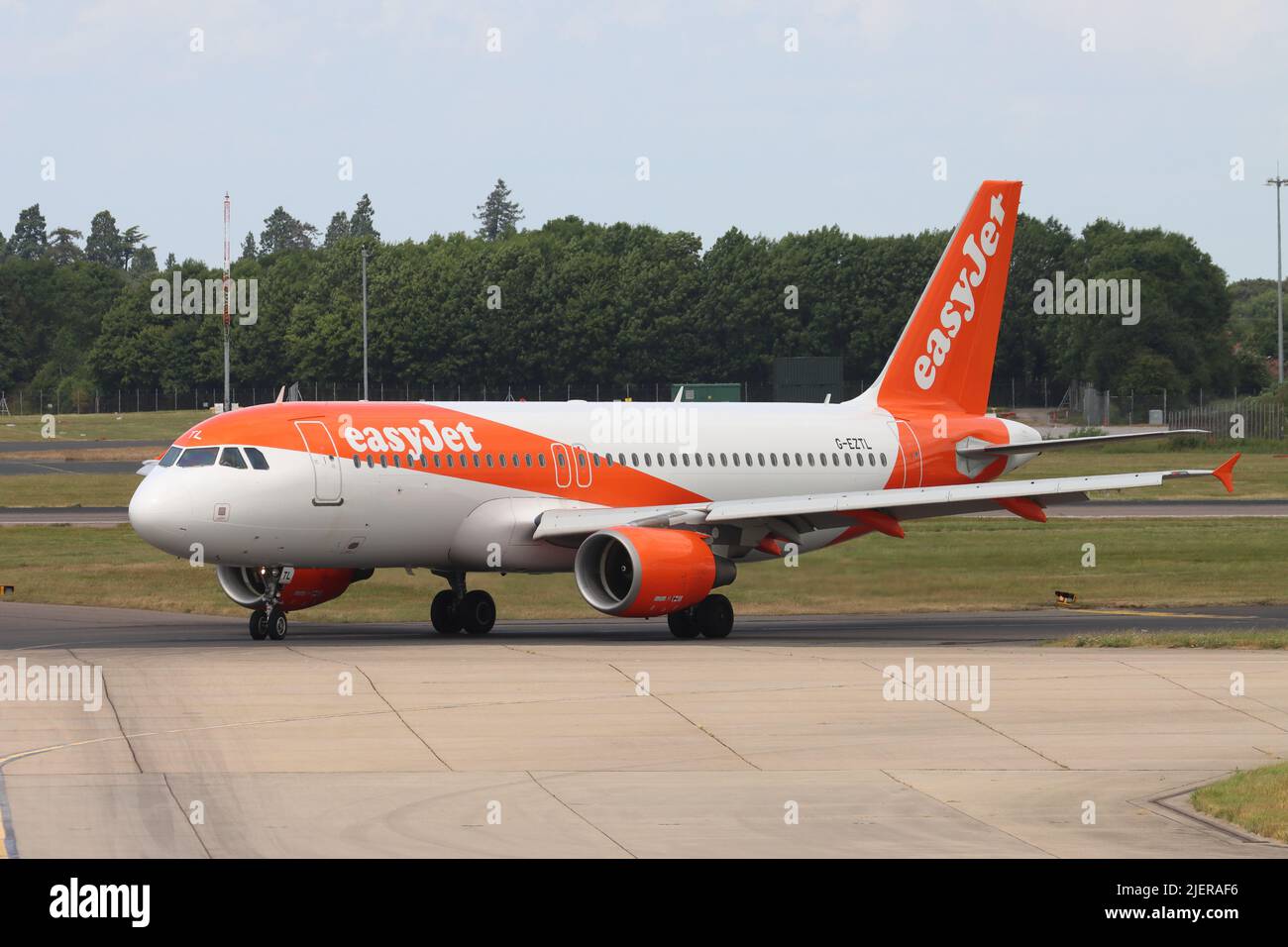 Easyjet, Airbus G-EZTL, arriving at Stansted Airport, Essex, UK Stock ...
