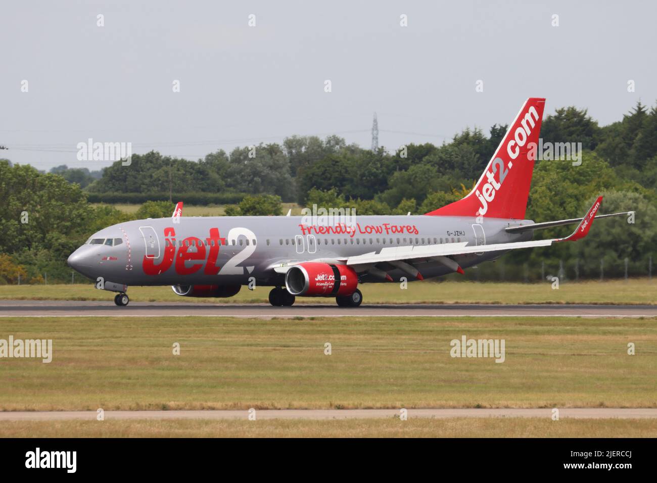 Jet2 stansted airport hi-res stock photography and images - Alamy