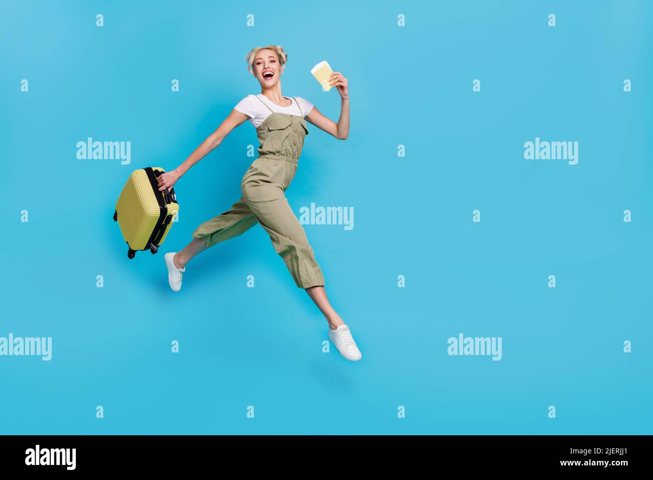 Check bag walk blue hi-res stock photography and images - Alamy