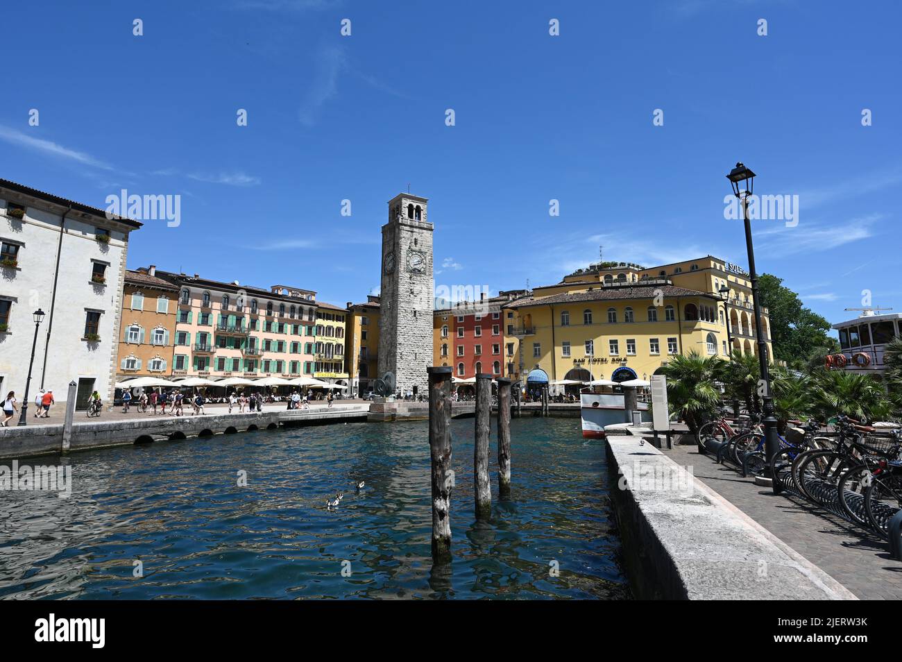 Lago di Garda, Veneto, Italy Stock Photo - Alamy