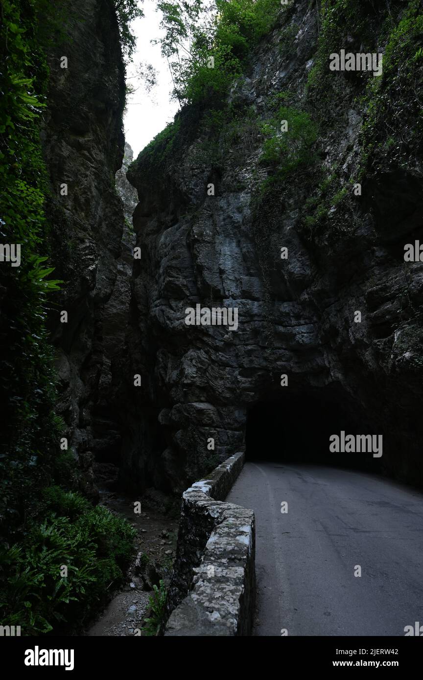 Tremosine lago di garda hi-res stock photography and images - Alamy