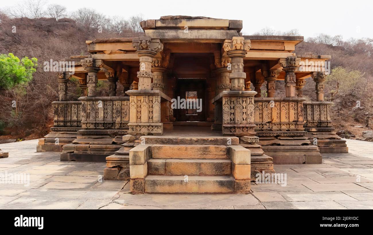 Lord vishnu temple hi-res stock photography and images - Alamy