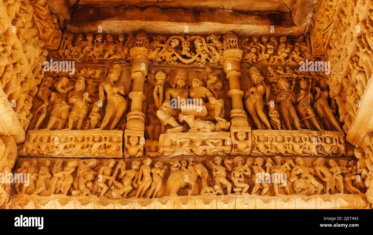 Lord Shiva with Parvati and Nandi, lower section depicting war scene of ... Lord Shiva with Parvati and Nandi, lower section depicting war scene of ...