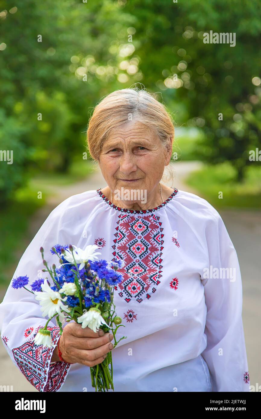 Ukraine portrait old ukrainian woman hi-res stock photography and ...