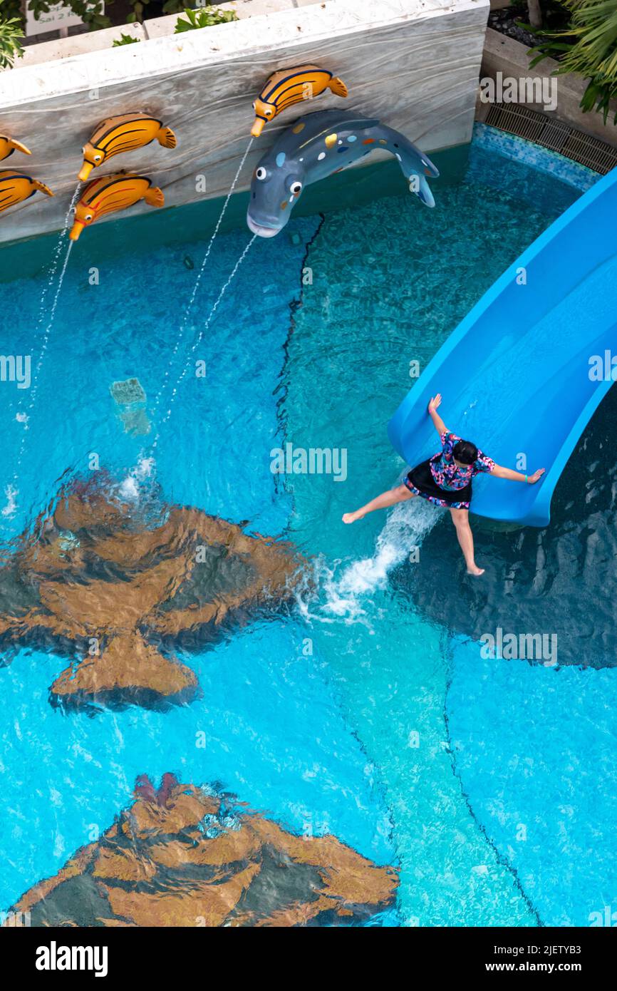 Shallow water safe swimming hi-res stock photography and images - Alamy