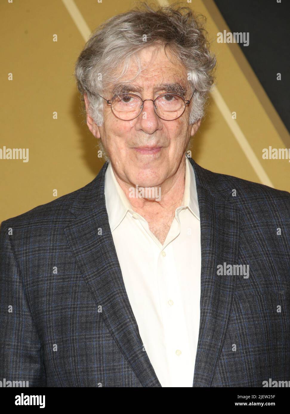 Los Angeles, Ca. 27th June, 2022. Elliott Gould at the season 2 ...