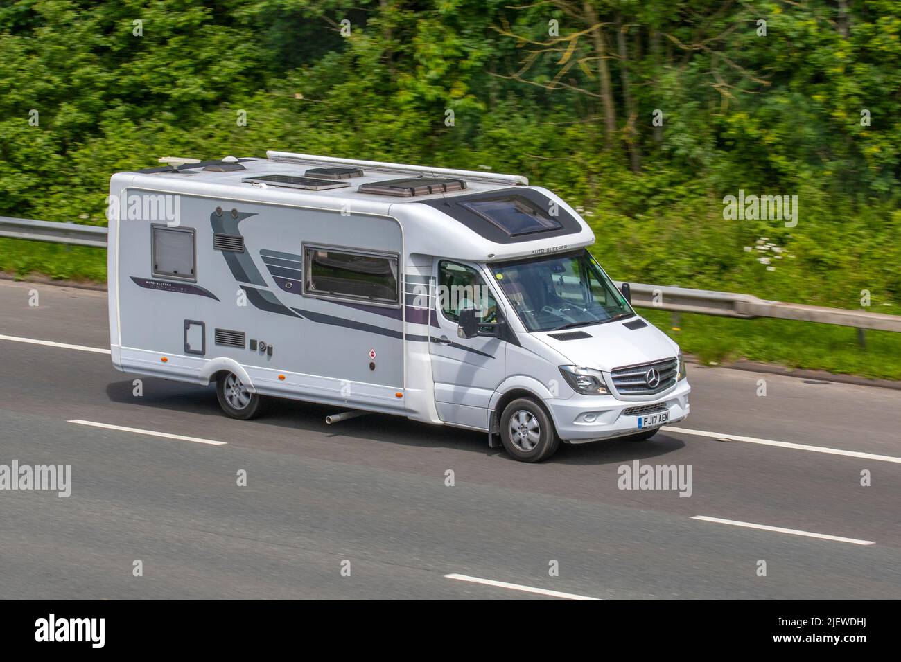 Mercedes sprinter 316 cdi motorhomes hi-res stock photography and ...