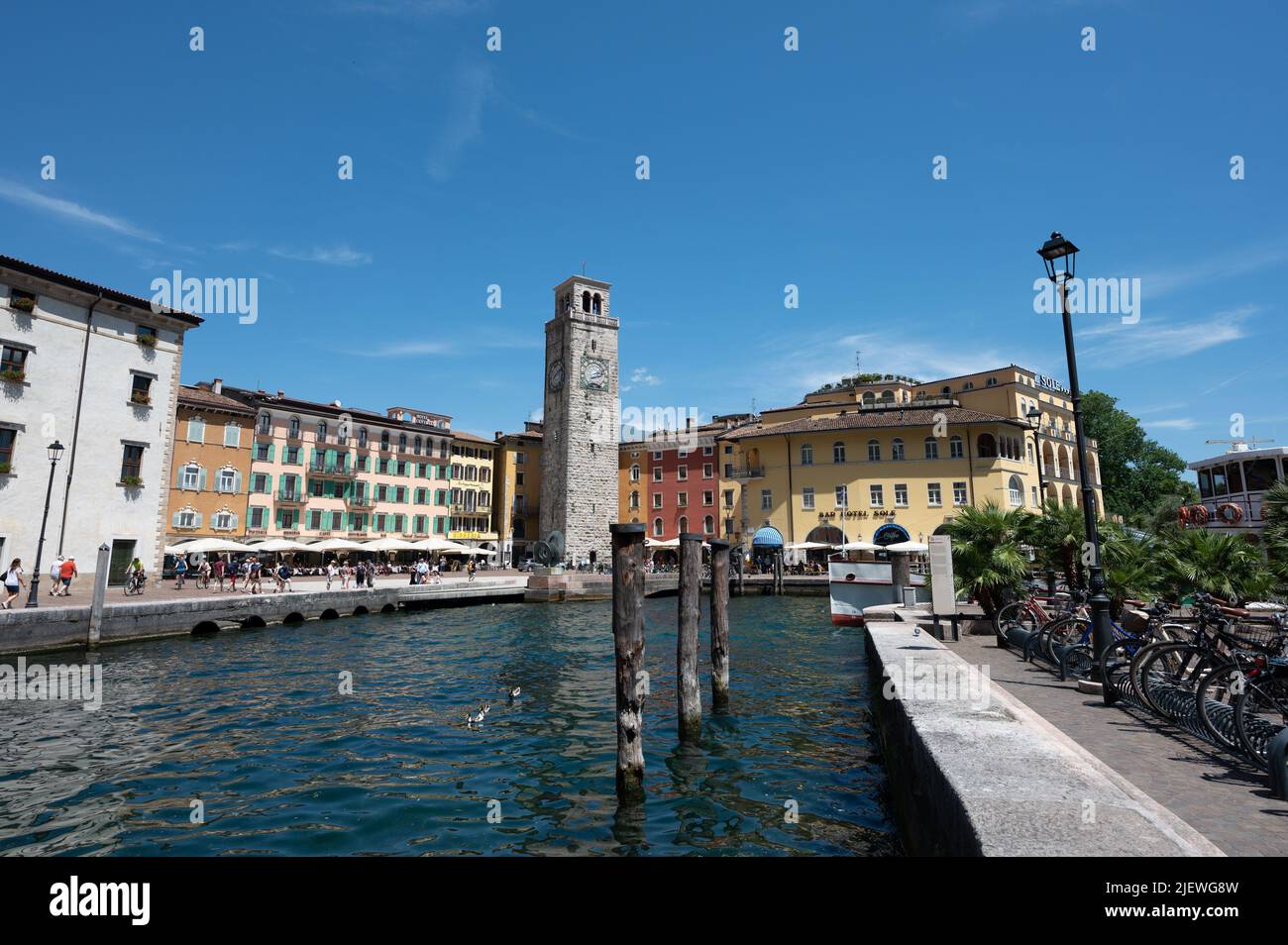 Lago di Garda, Veneto, Italy Stock Photo - Alamy