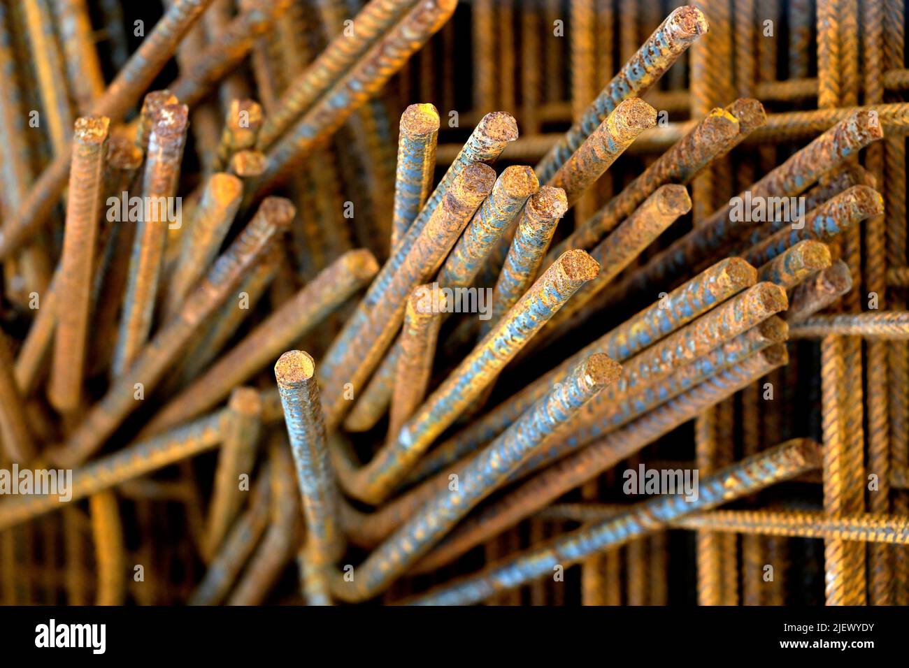 Reinforcing bar, rebar, concrete reinforcing bars Photo: Janerik ...