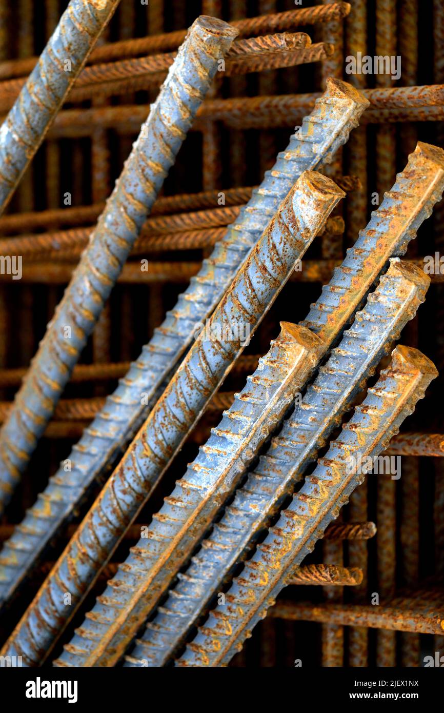 Reinforcing bar, rebar, concrete reinforcing bars Photo: Janerik ...
