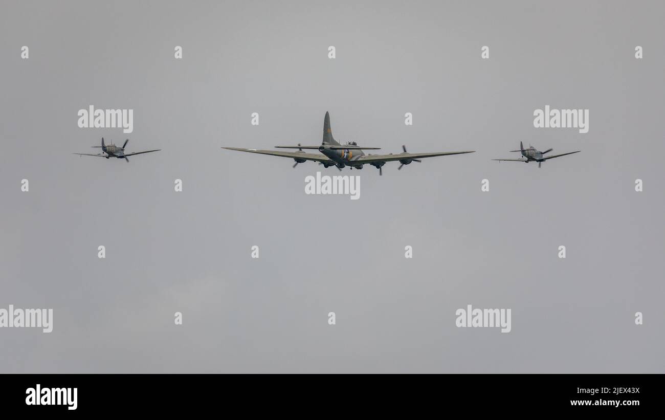 B-17 Flying Fortress G-BEDF Sally B performing a flypast with 2 ...