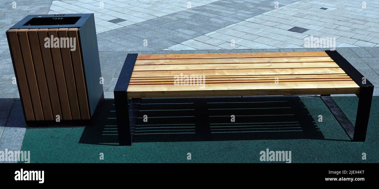 Kiev, Ukraine May 1, 2021: Bench and rubbish bin in a residential area ...